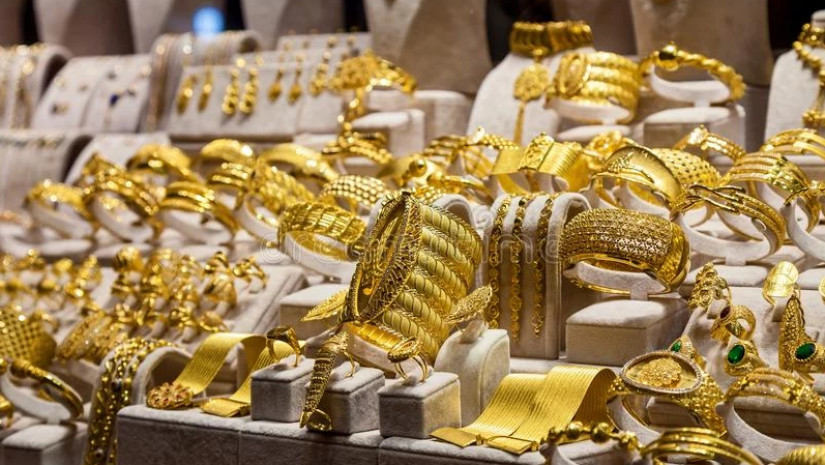 მაქსიმალისტური და მინიმალისტური სამკაულები