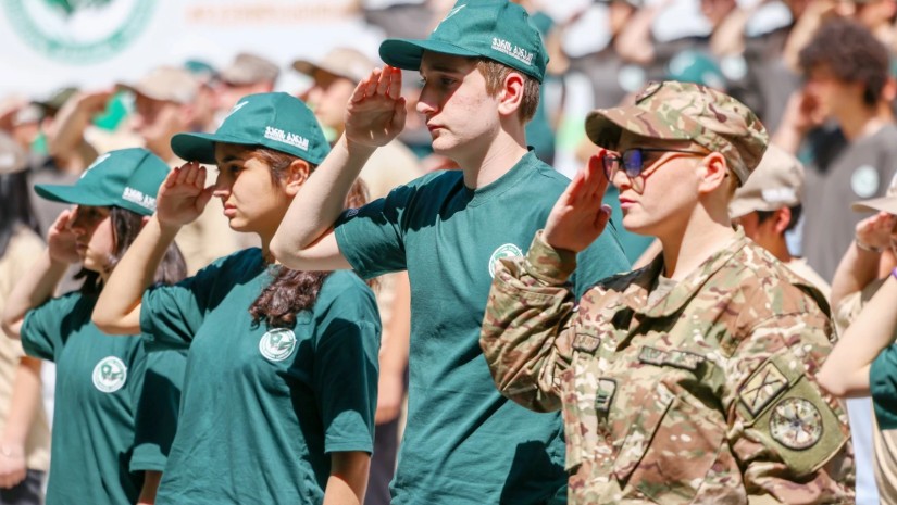 VIDEO: "საქართველოს გაუმარჯოს!" - სერჟანტთა აკადემია „ჯარის ბანაკს ...